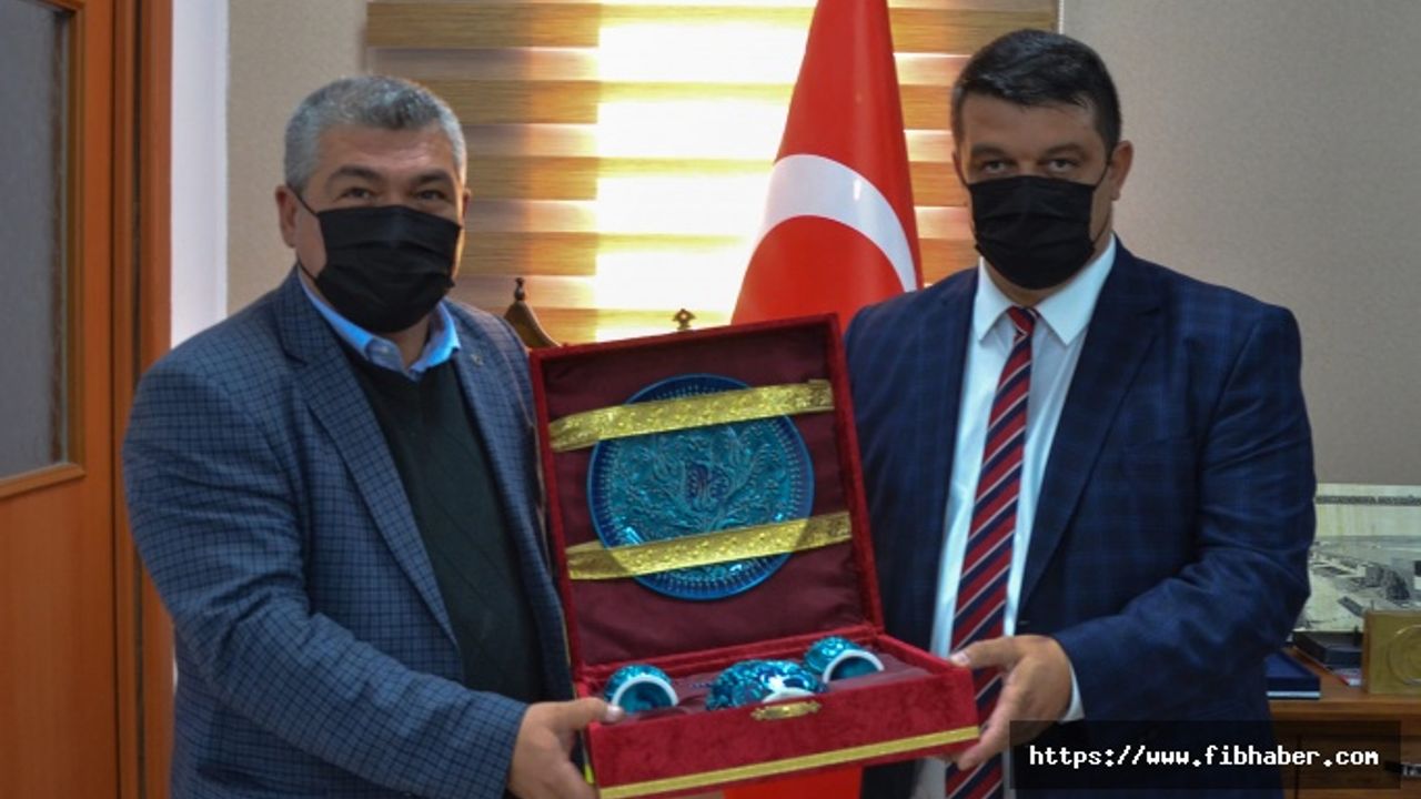 İl Müftüsü Altunkaya'dan Havalimanı Müdürü Yılmaz'a Ziyaret... - FİB ...