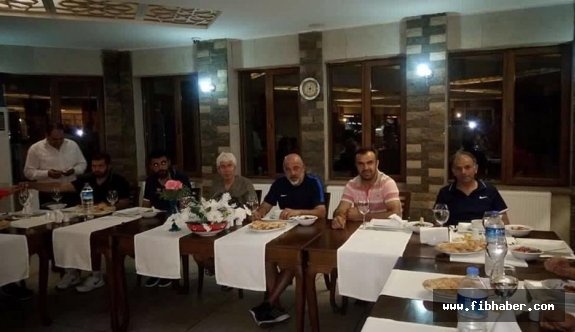 Gururumuz Veysel Cihan'dan Nevşehirspor Onuruna Yemek - FİB HABER ...