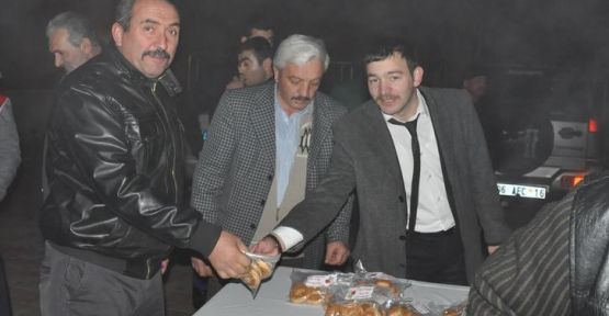 Ürgüp Ülkü Ocağı Kandil Simidi Dağıttı - FİB HABER, Nevşehir Haberleri ... Ürgüp Ülkü Ocağı Kandil Simidi Dağıttı - FİB HABER, Nevşehir Haberleri ...